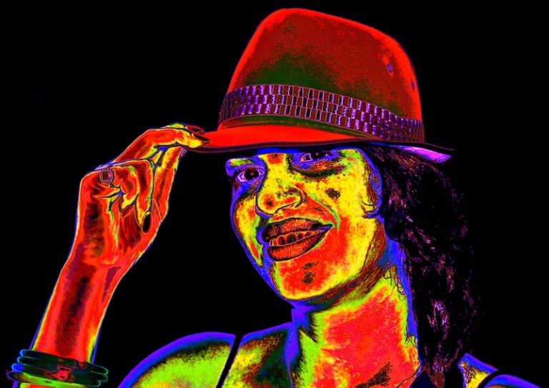 Gangsta – Digital Artist